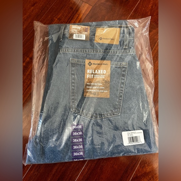 Jeans | Members Mark Relaxed Fit Light Wash Blue Jeans W 36 L36 | Poshmark